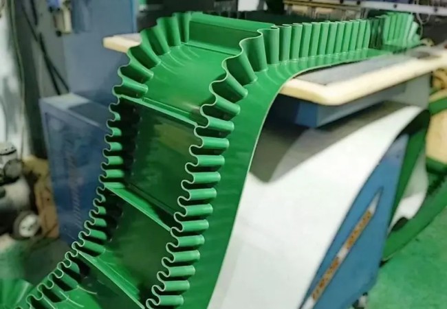 Corrugated Sidewall PVC Belts | Inbelts